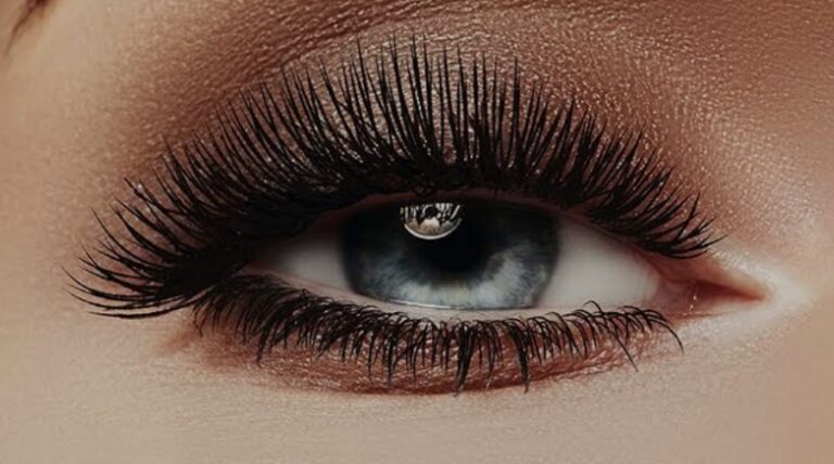 Wet Set Lashes: The Ultimate Guide to Glossy, High-Impact Lash ...